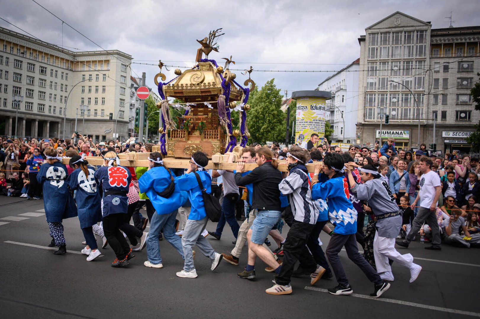 Große Parade am Pfingstsonntag: Das war der Karneval der Kulturen 2025 ...