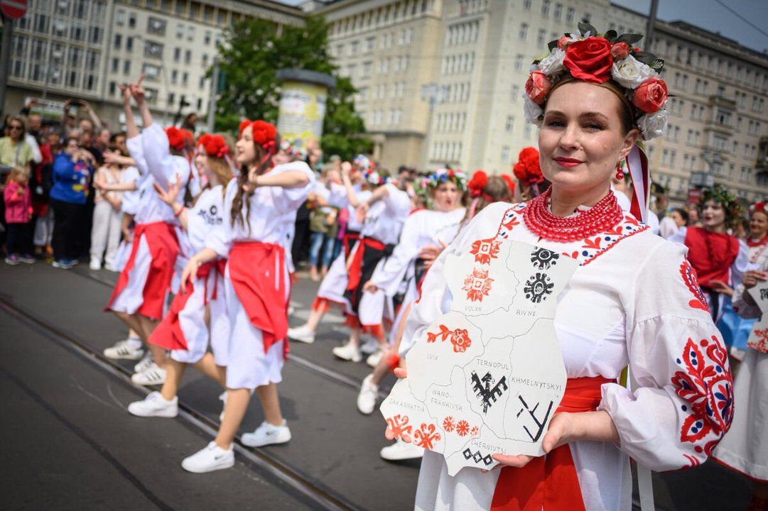 Große Parade am Pfingstsonntag: Das war der Karneval der Kulturen 2025 ...
